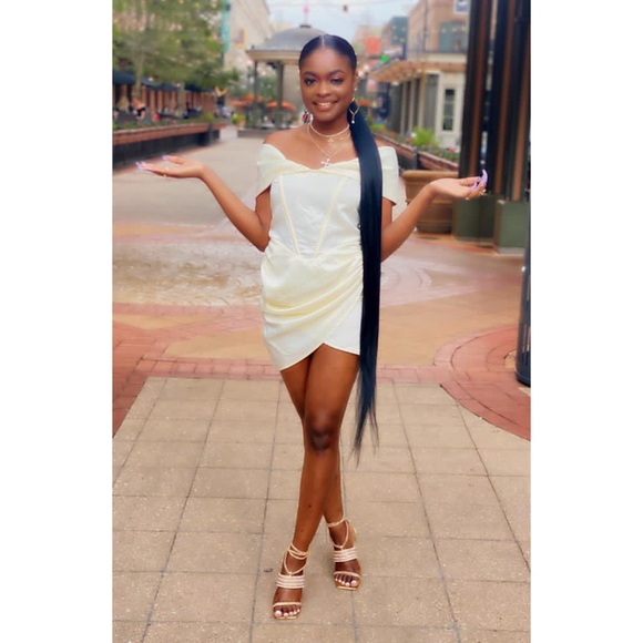 Yanique's Closet (@yanique65) | Poshmark